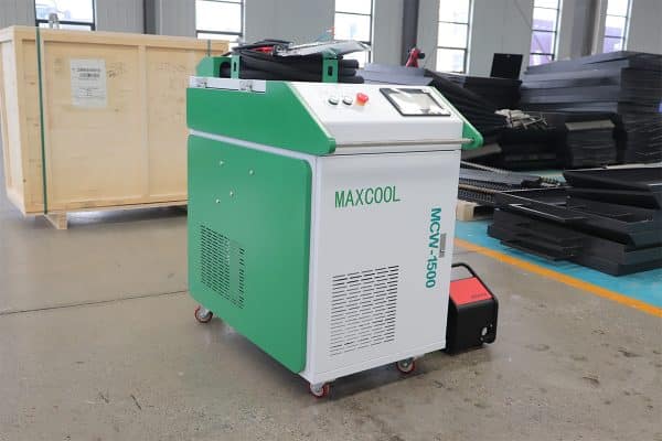 Continuous Laser Cleaning Machine - Maxcool CNC